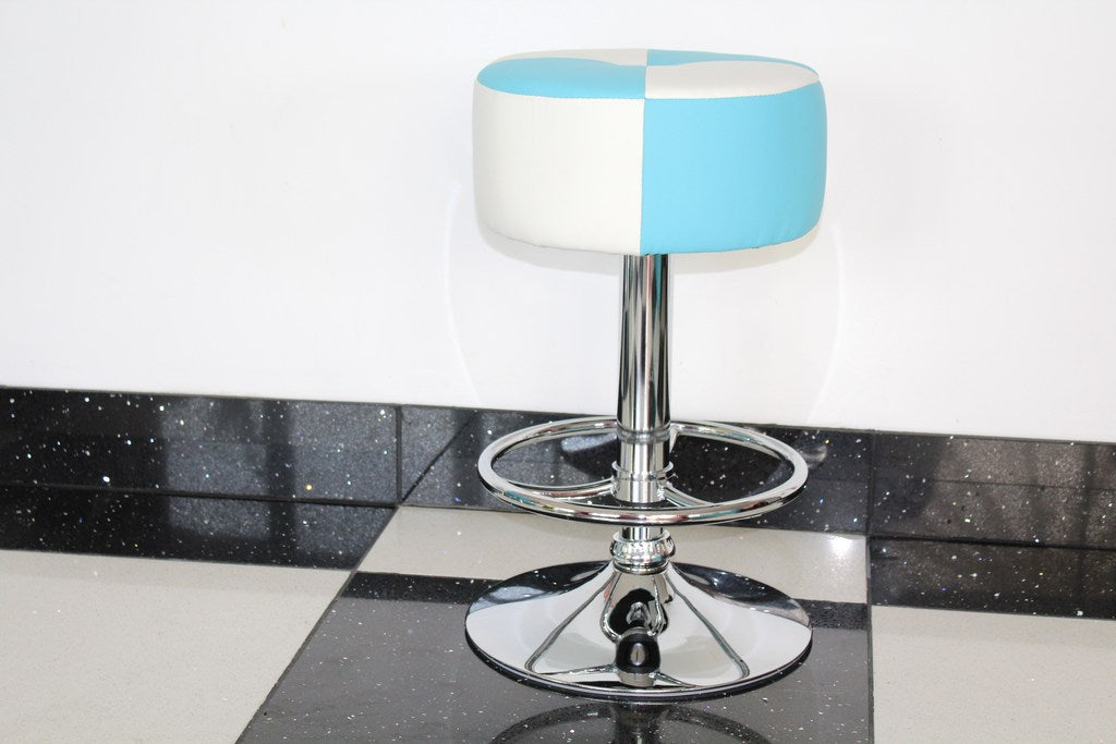 Blue/White Round Stool – Just Americana